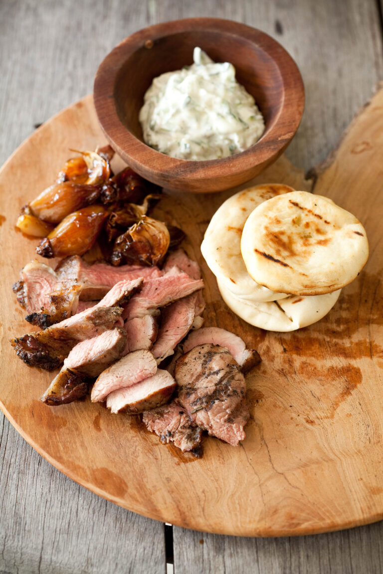 Leg of lamb with balsamic honey shallots - NOMU