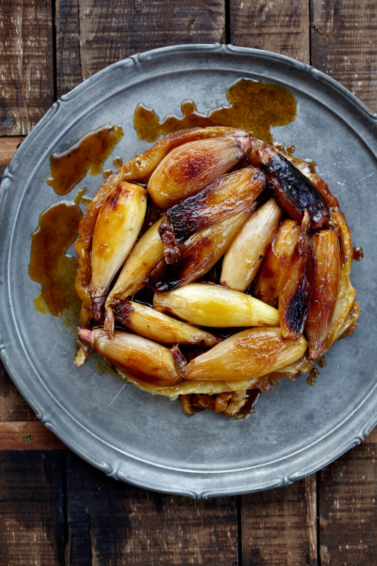 French shallot tarte tatin with a goat's cheese fondant - NOMU