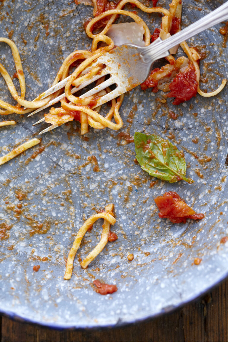 Basic Tomato Pasta Sauce - NOMU