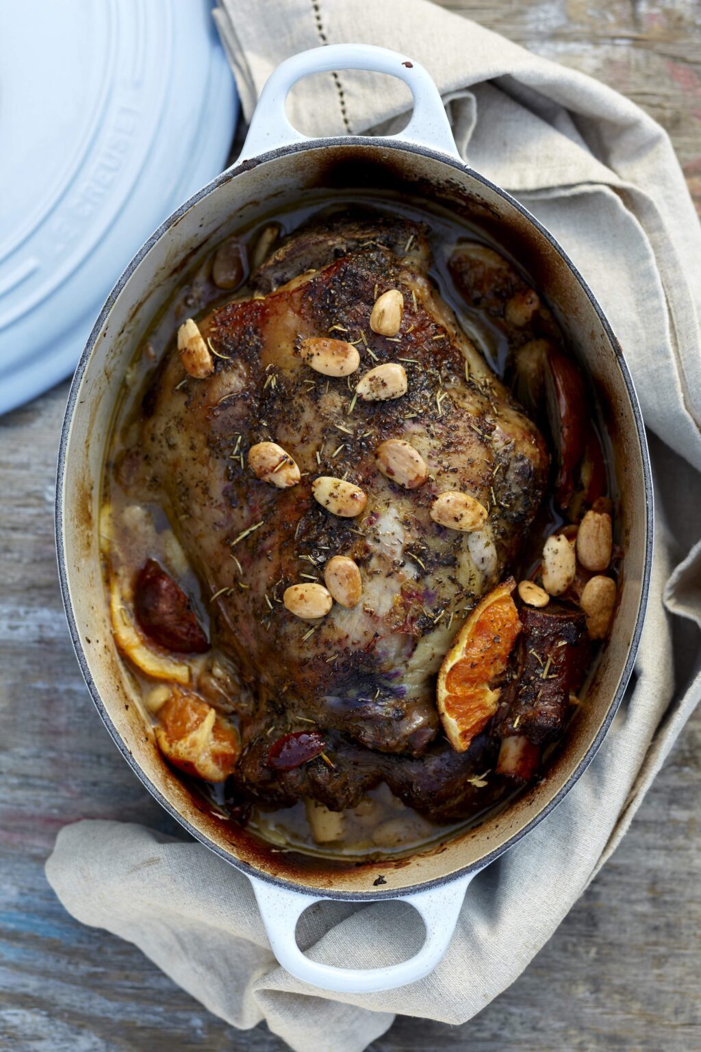 Spanish lamb with orange and almonds - NOMU